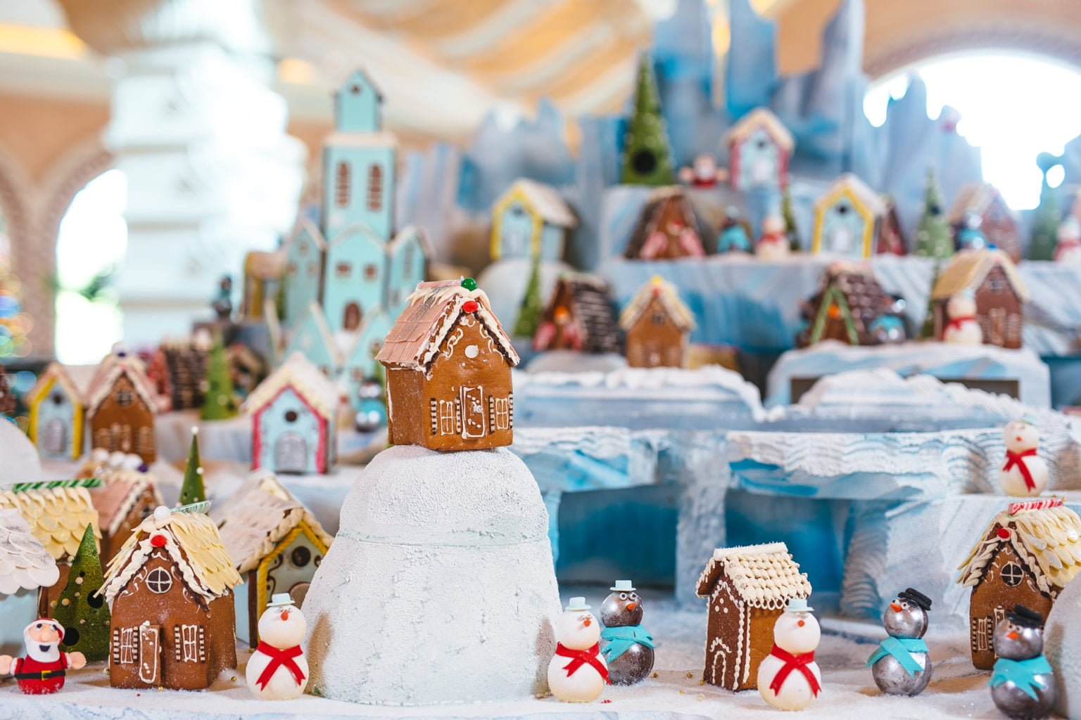 Atlantis’ Gingerbread Village puts guests and visitors in the Christmas ...