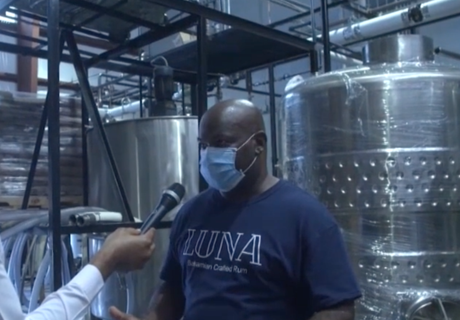 LUNA RUM LAUNCHES WITH SIX NEW FLAVORS – Eye Witness News