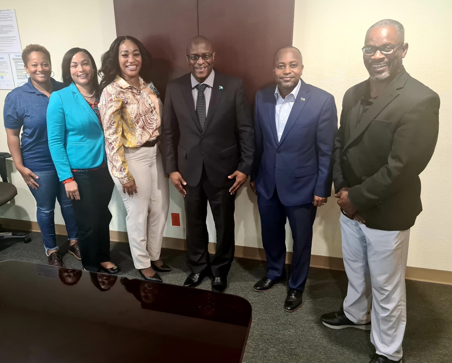FNM parliamentarians meet GBPC execs – Eye Witness News